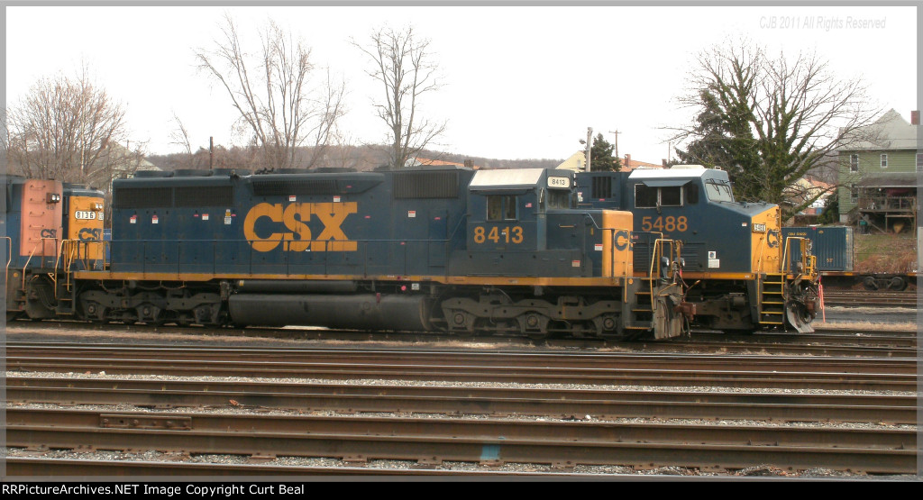 CSX 8413 and 5488